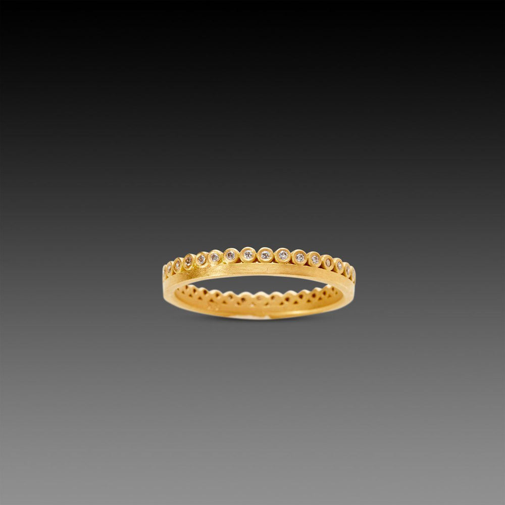 Continuous Side Diamond Dot Band - Ananda Khalsa